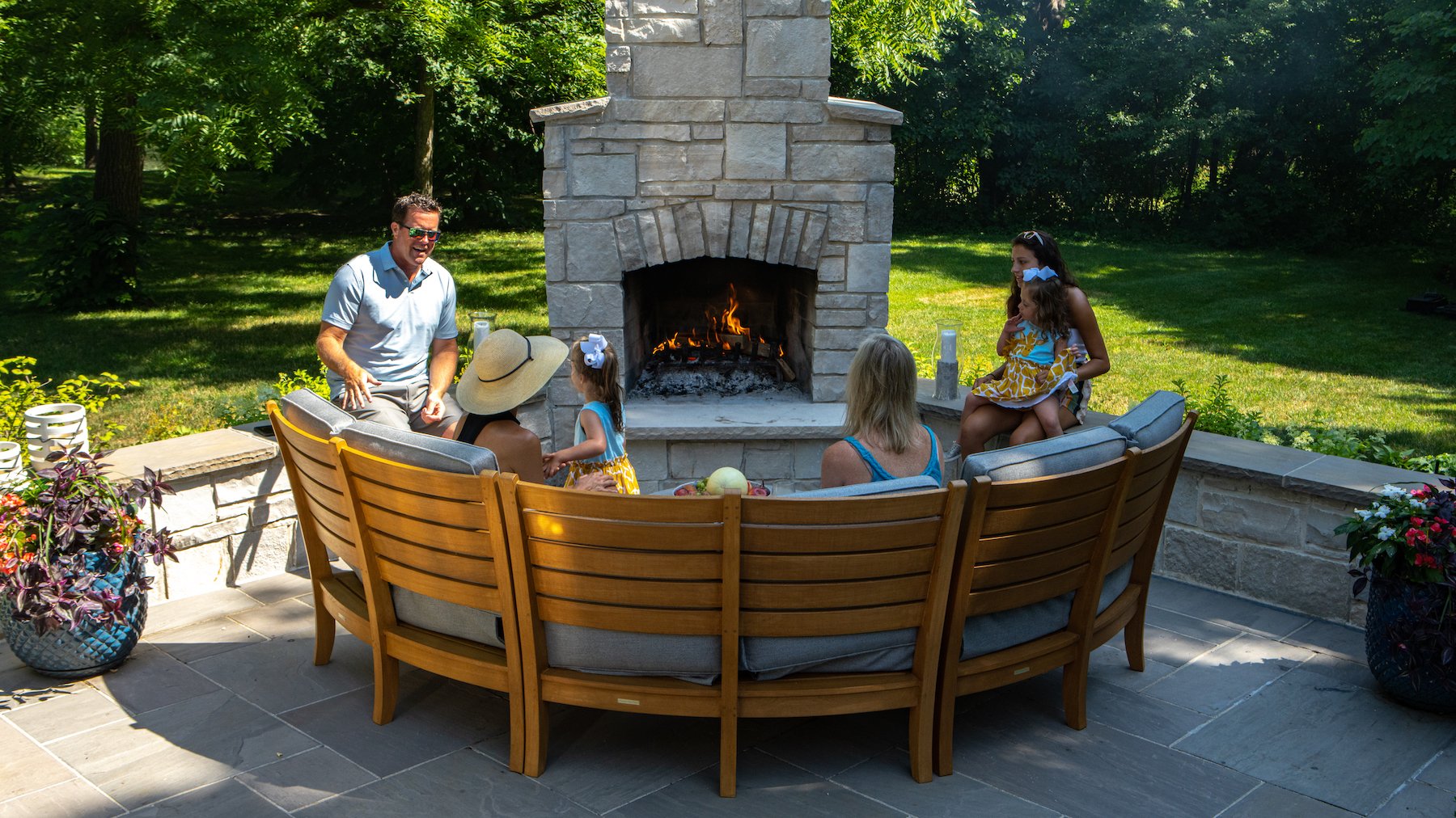 7 Landscaping Ideas for Your Windy Backyard